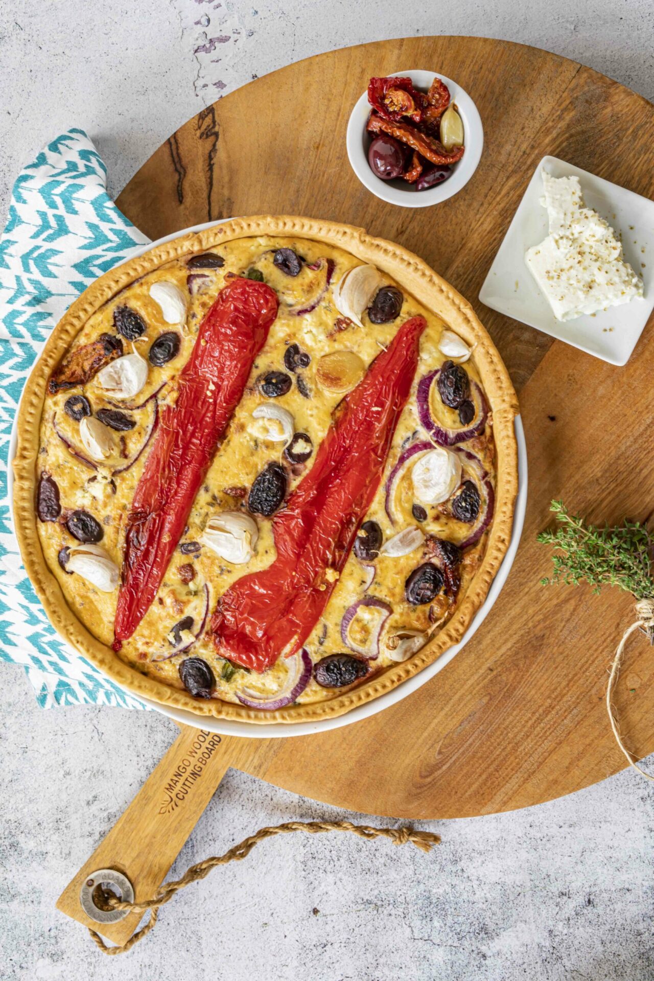 Quiche full of delicious Mediterranean flavors - Secretos Del Sur